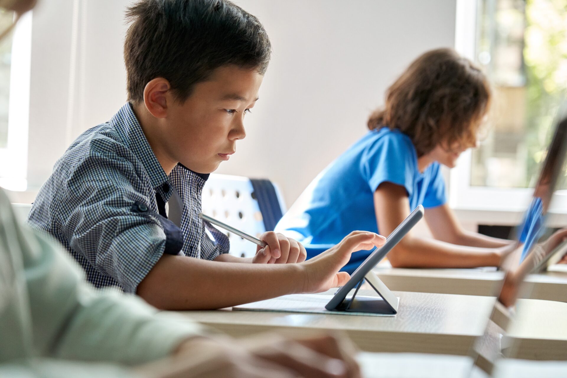 Engage K–12 Webinar: The All-New K–5 Science Techbook | Discovery Education